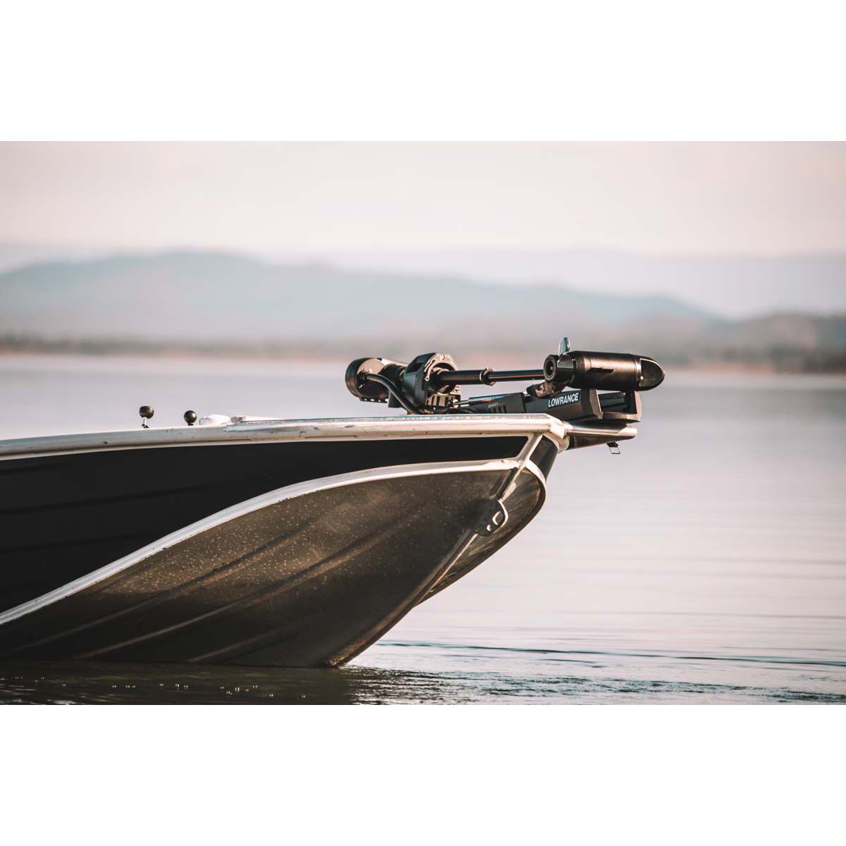 Lowrance Ghost Trolling Motor 47in | BCF