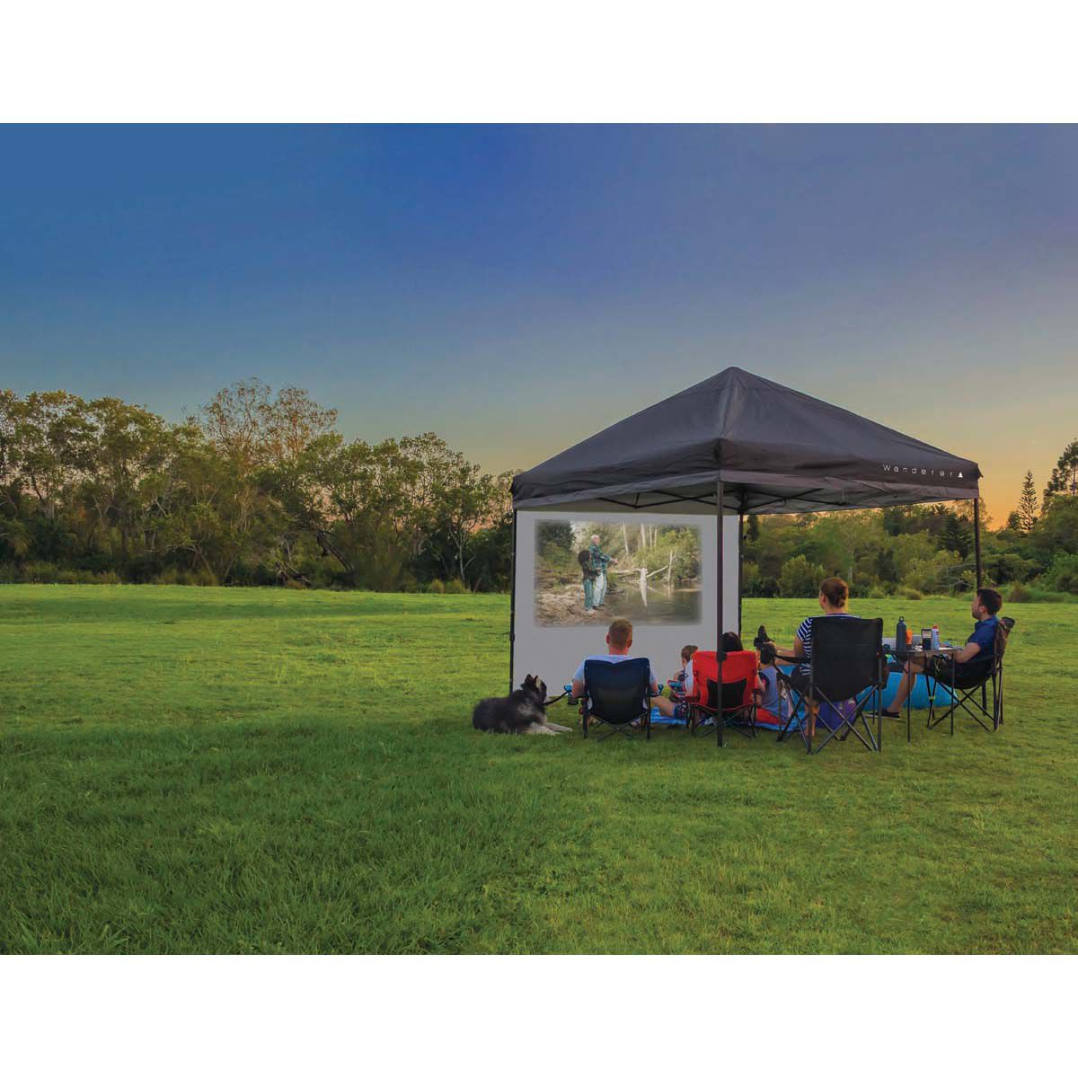 Wanderer Projector Outdoor Movie Set | BCF