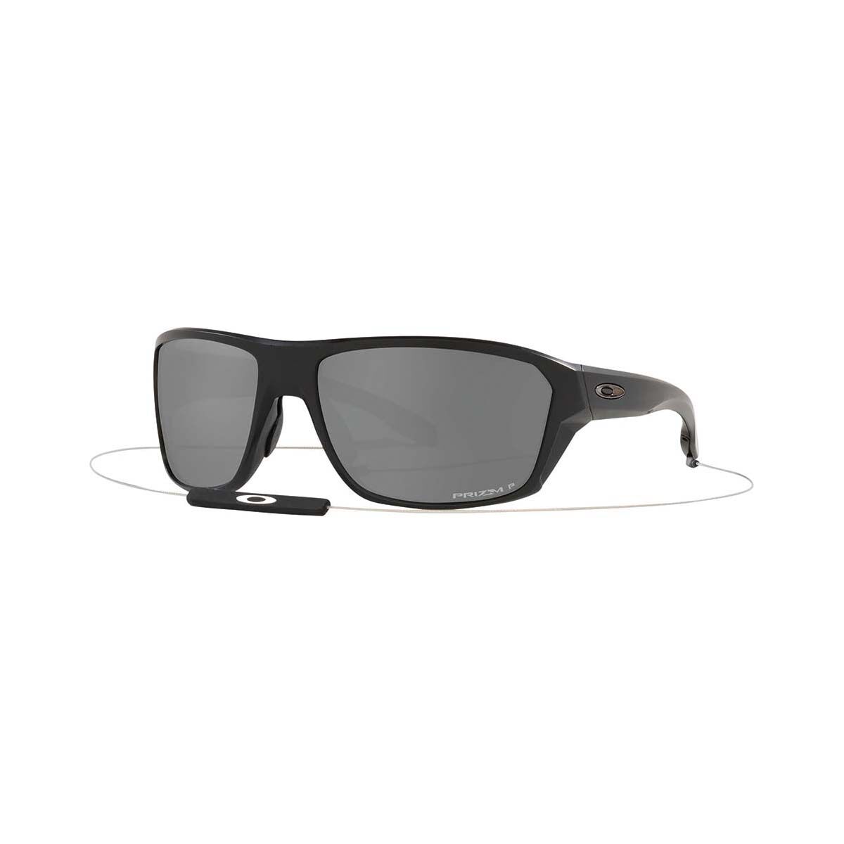 Oakley | BCF Australia