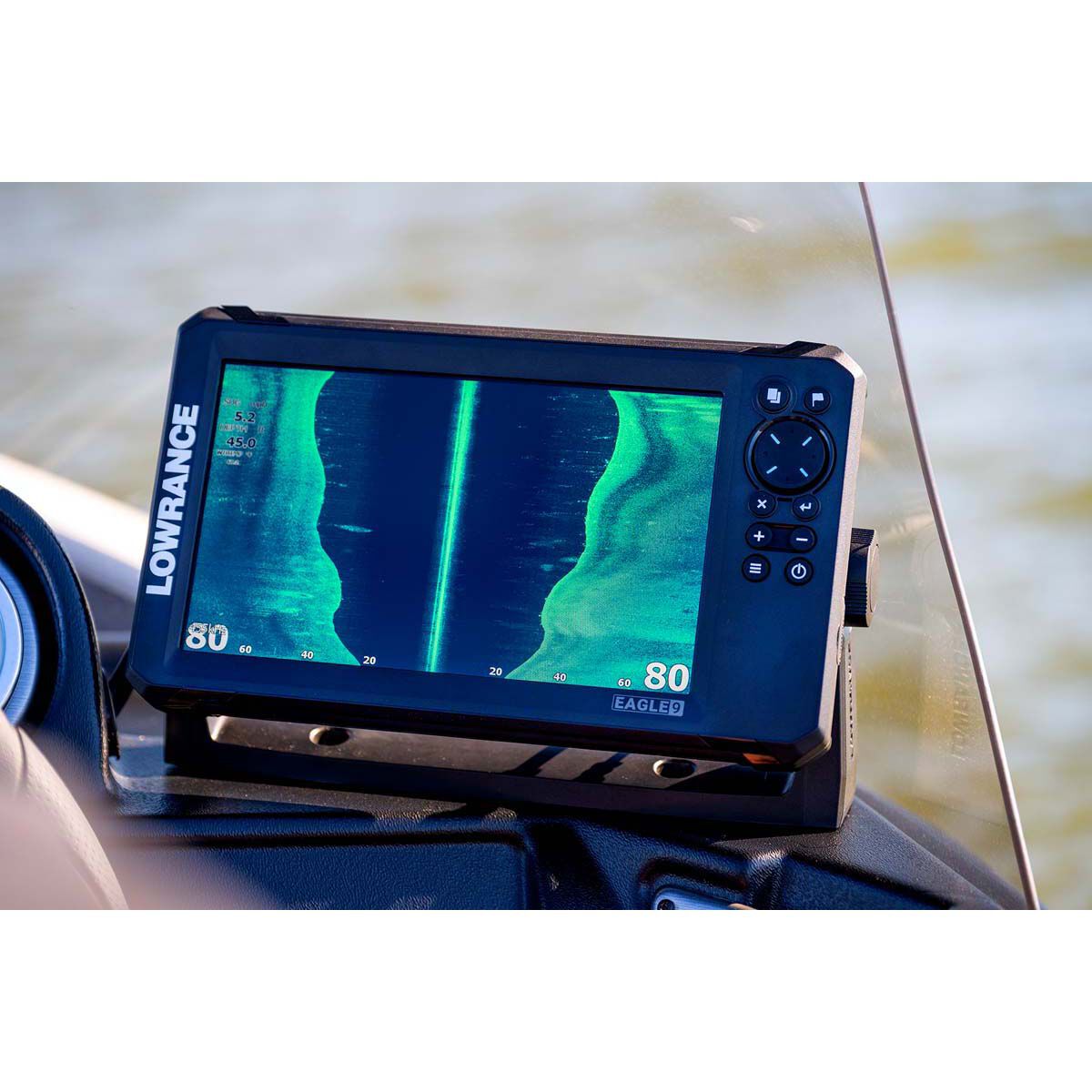Lowrance Eagle 9 Aus/NZ Fish Finder Combo with Tripleshot Transducer | BCF