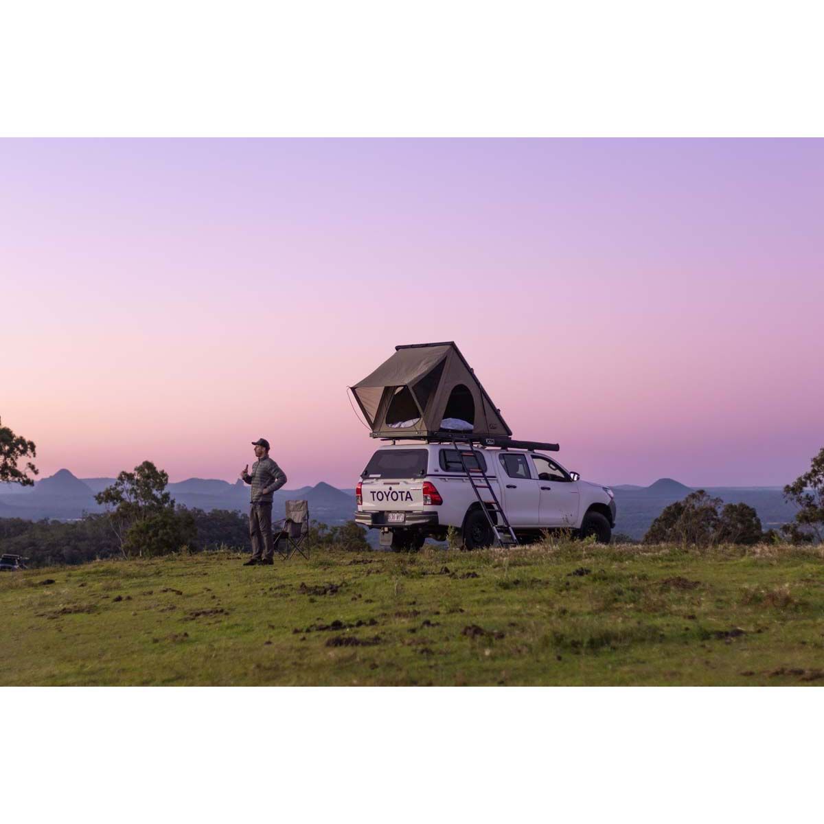 XTM Lightweight Hardtop Rooftop Tent | BCF