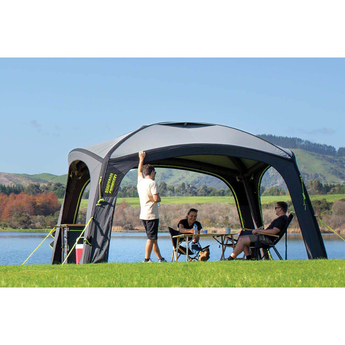 Zempire Roadiebase Air Shelter | BCF