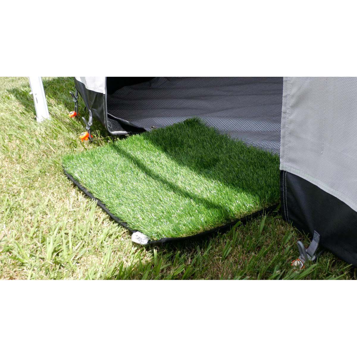 Xtend Outdoors XT Mat Green 50 x 65cm | BCF