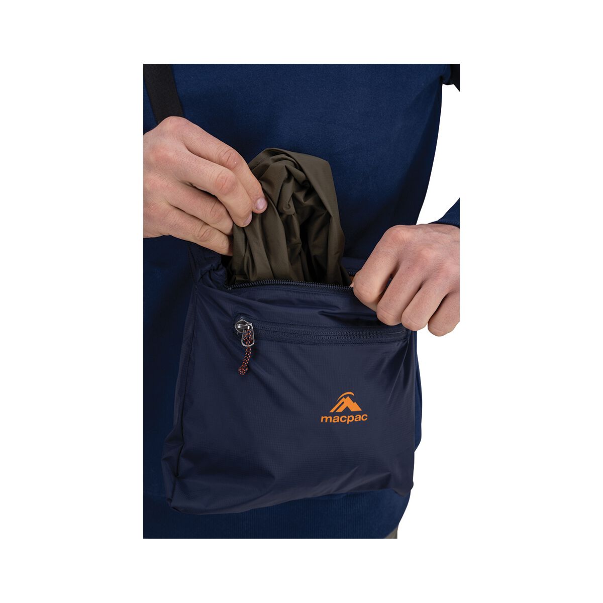 Macpac Men's Heritage Waterproof Anorak Green / Navy | BCF