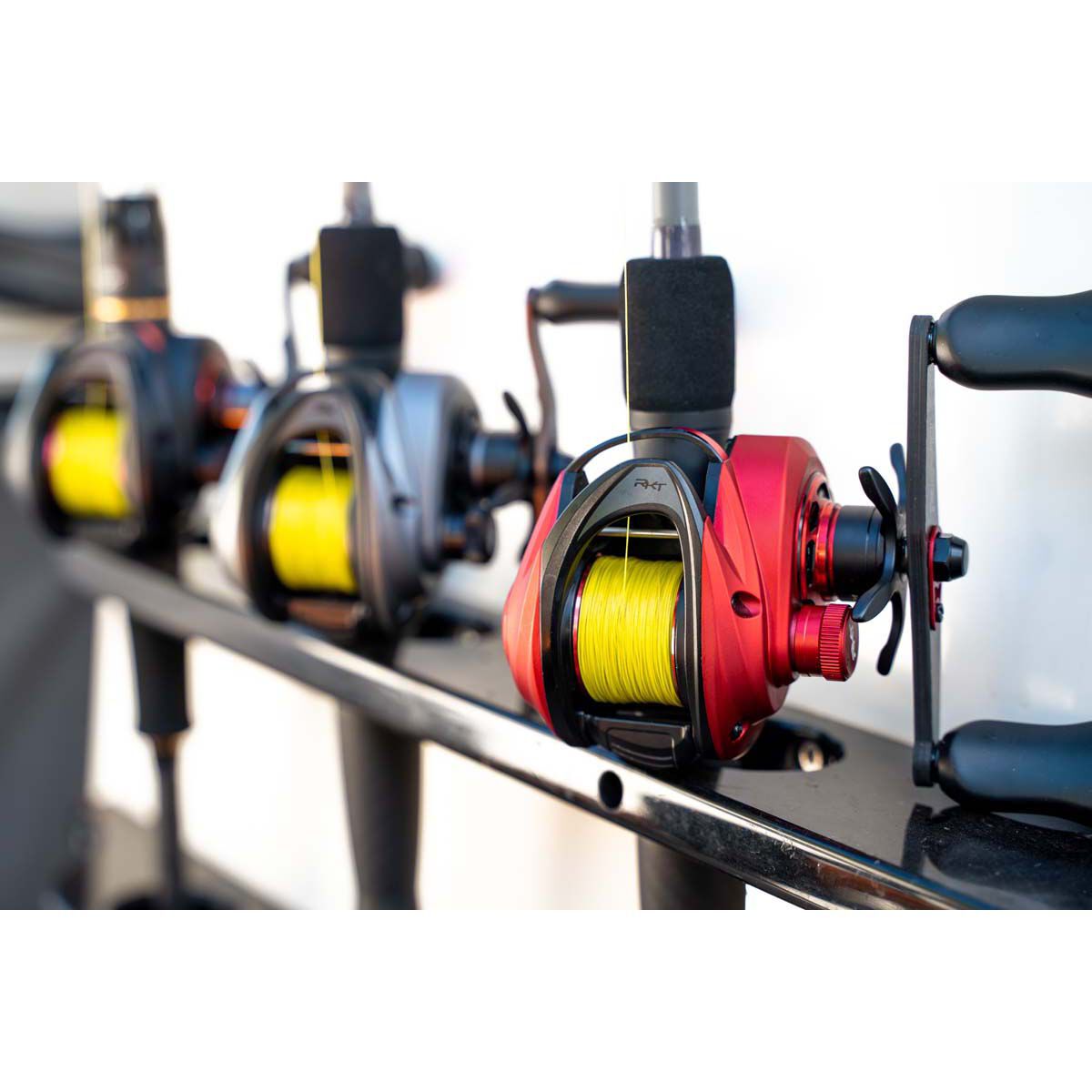 Abu Garcia Revo5 Rocket Baitcaster Reel | BCF